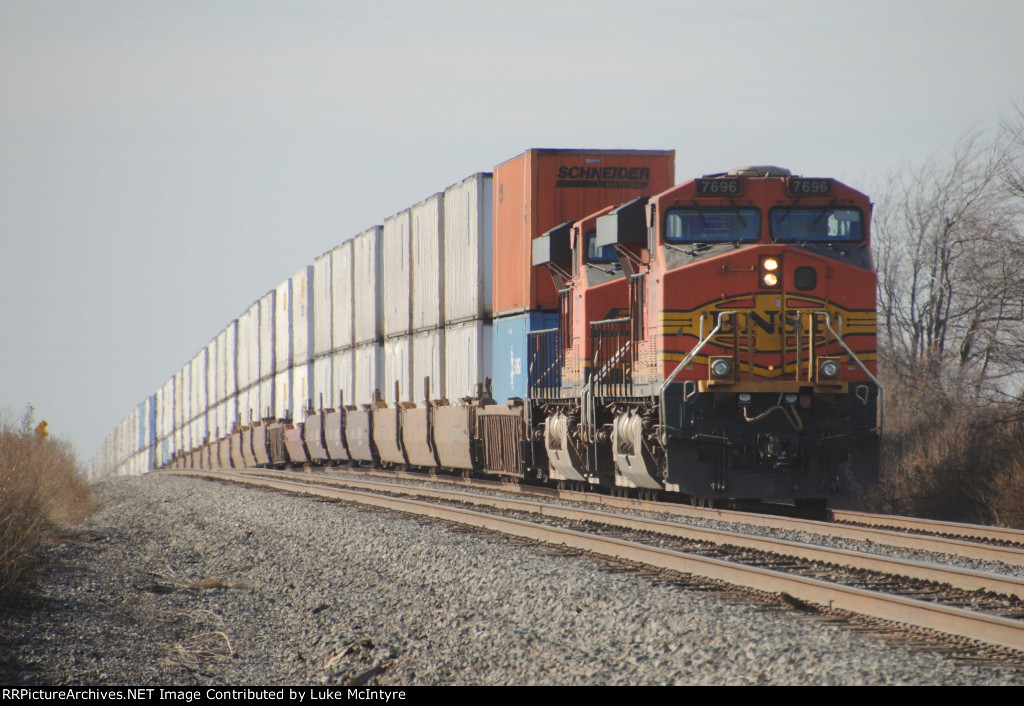 BNSF 7696